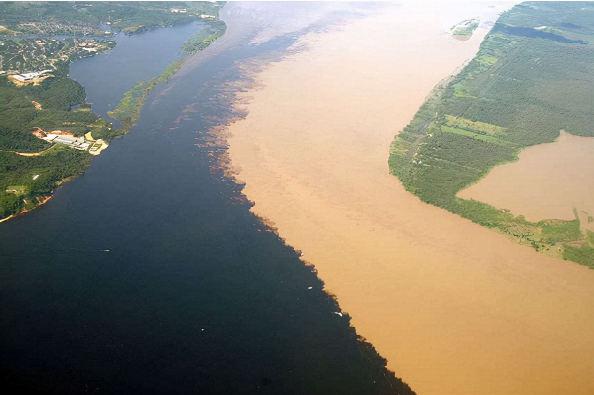 Why is the dividing line between the Pacific and the Atlantic so clear ...