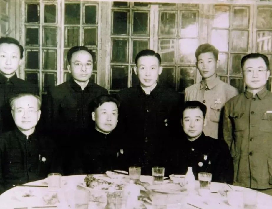 Sanjin Furen - iNEWS