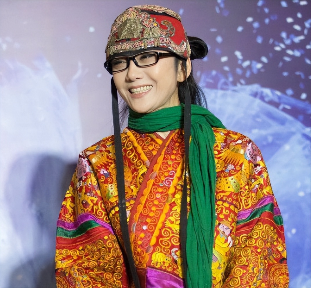 Yang Liping is so brave! The costumes for the performance are all ...