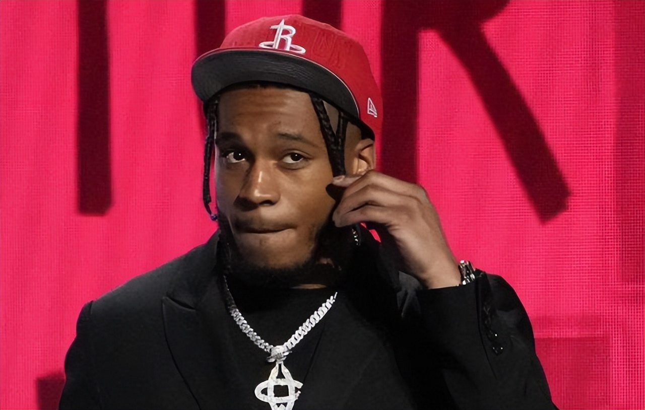 Boom 25+4+3! Thanks to the Rockets' powerful forwards, teammates. In ...