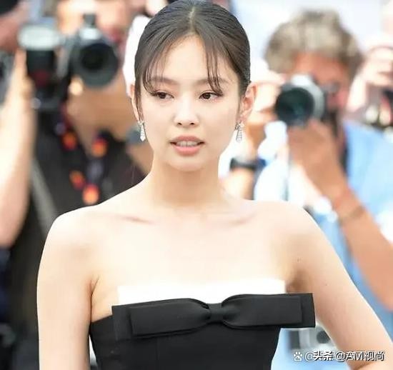 Jennie's lines were explicit, and she left the scene 5 times. Netizens ...