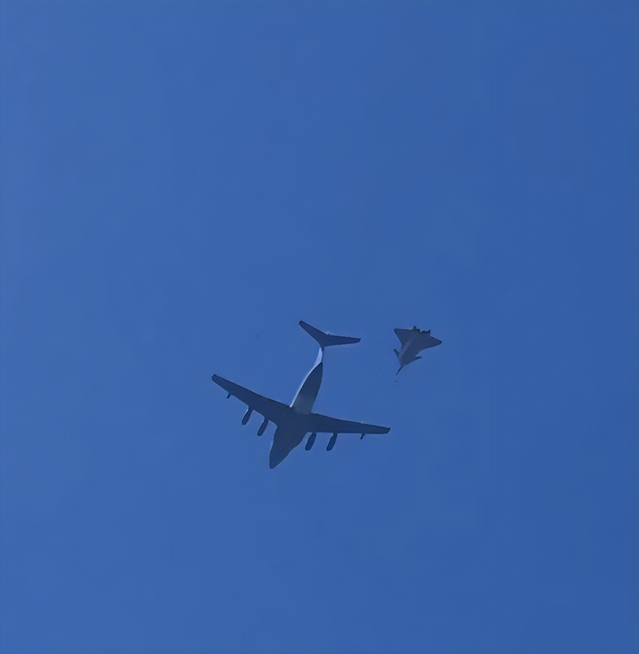 The first public demonstration of how important the air power ...