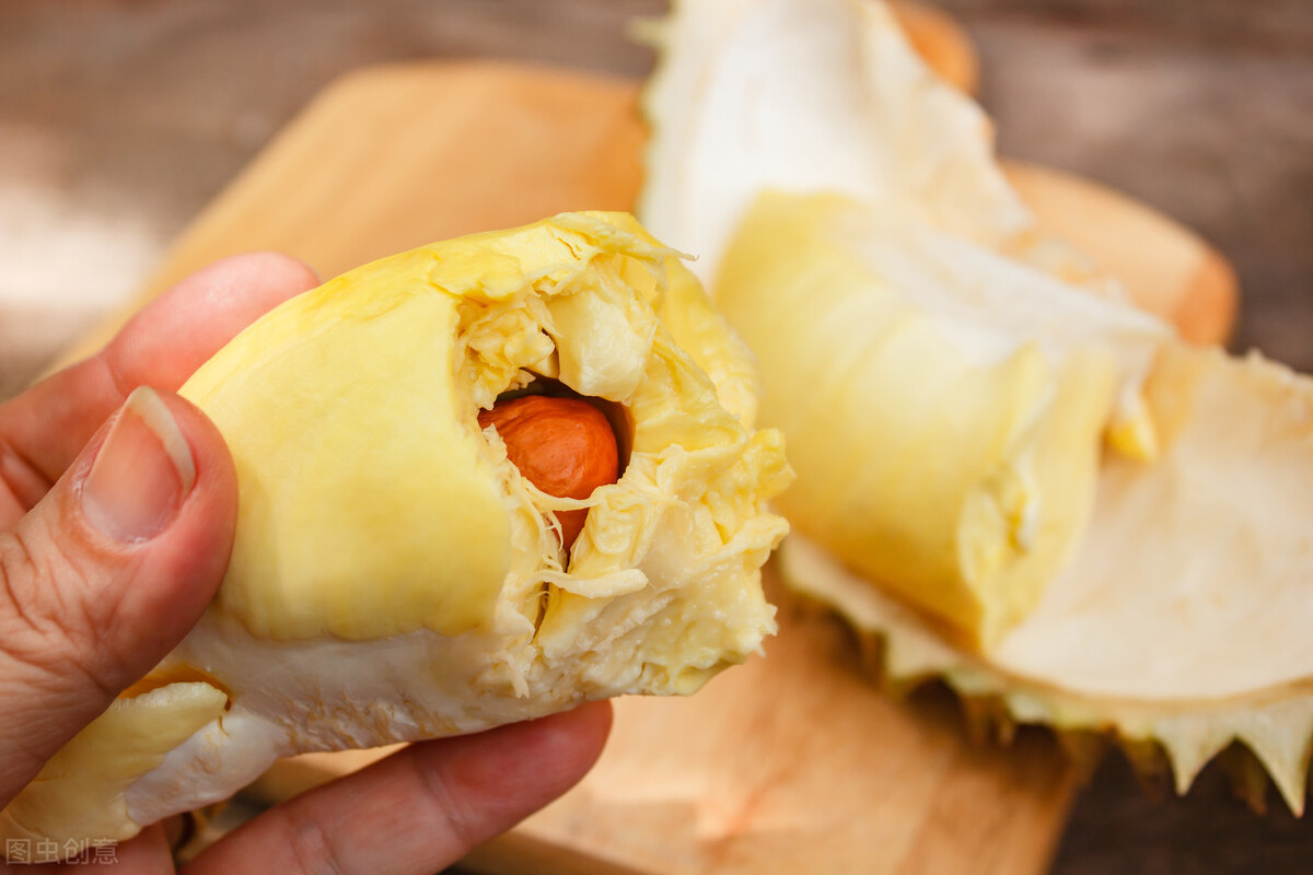 The unripe durian has been opened, how can it be cooked quickly and not ...