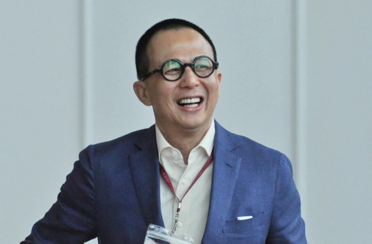 Li Zekai's two girlfriends, Liang Luoshi lives in a 2 billion mansion ...