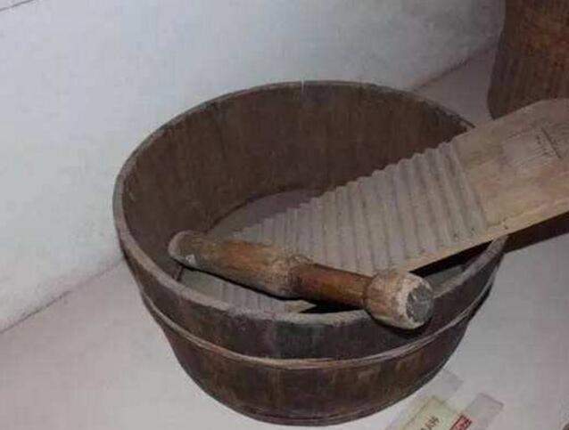 Ancient people washed their clothes in various ways, and sometimes they ...