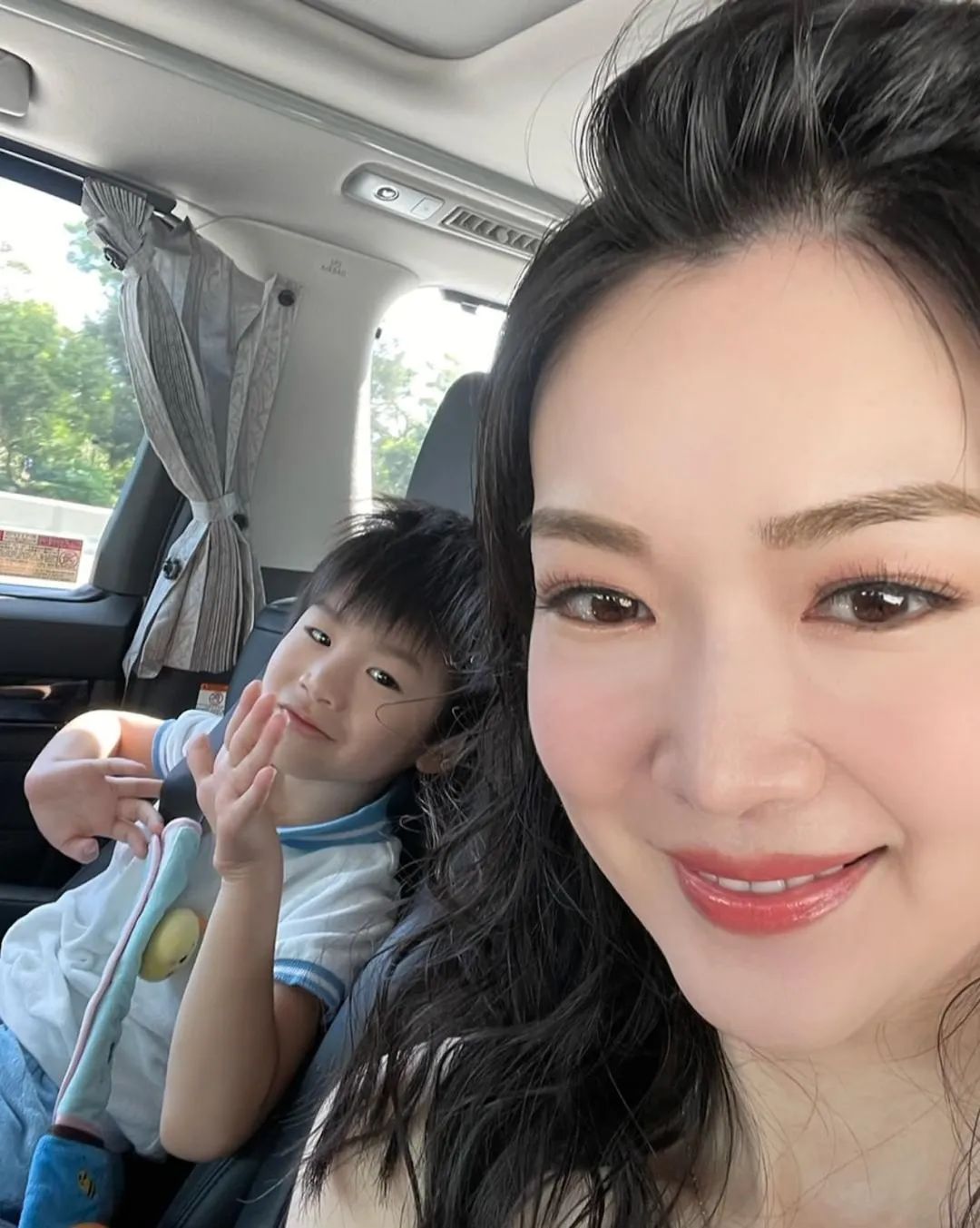 The former Hong Kong sister was deprived of love and missed entering a wealthy family for four ...