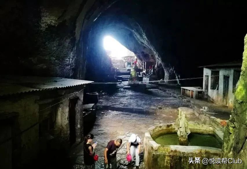 Can accommodate planes, ancient humans lived... The "function" of these ...