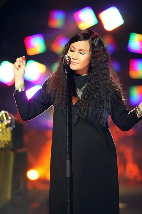 "Queen of Rock and Roll" Luo Qi: At the 18th birthday party, she went ...