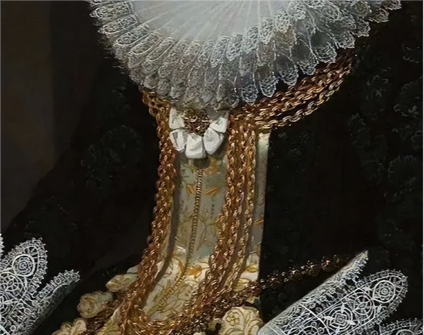 A fascinating story of fashion and symbolism, the lingering yarn of ...