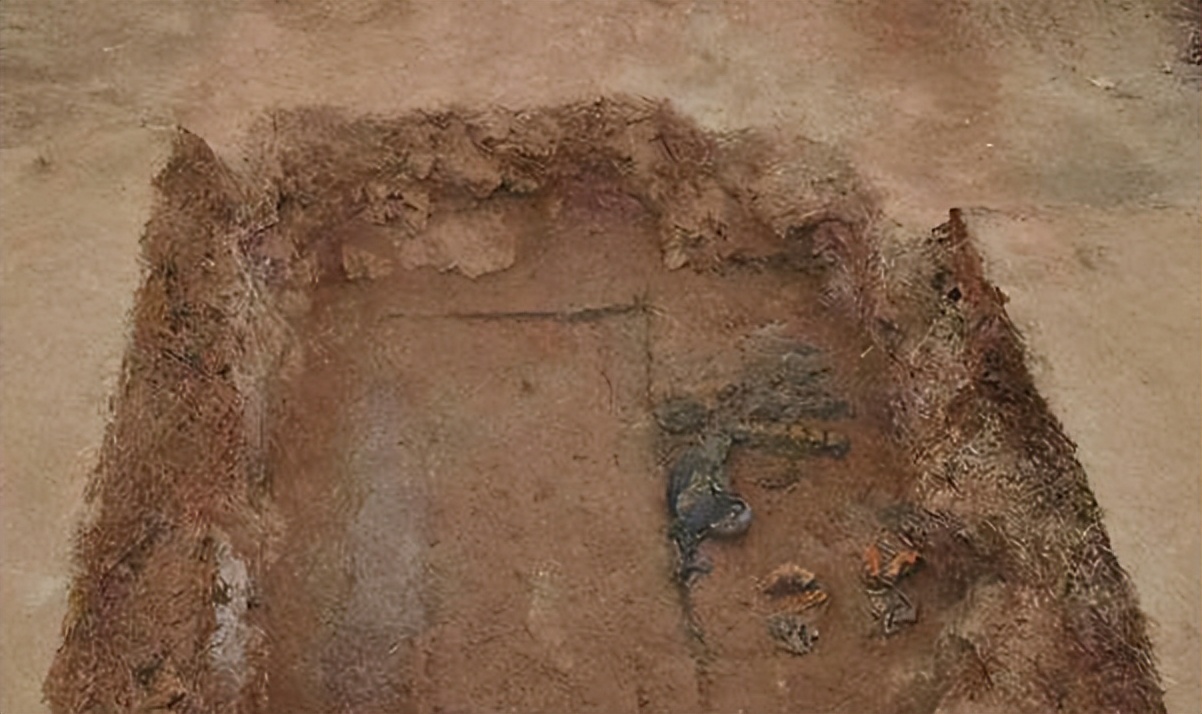 Rare toilet tomb: only 3 square meters in size, hundreds of treasures ...