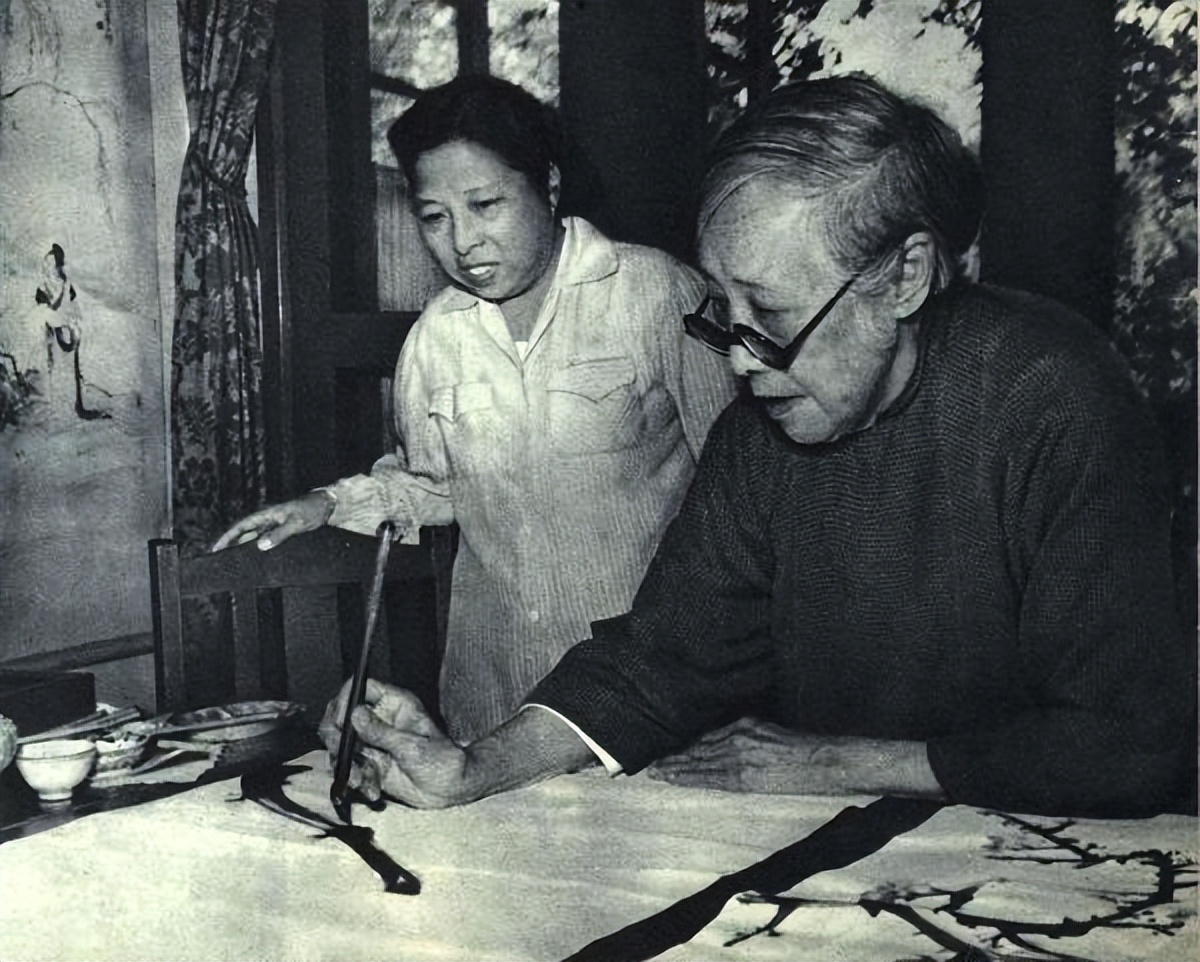 He Xiangning - iNEWS