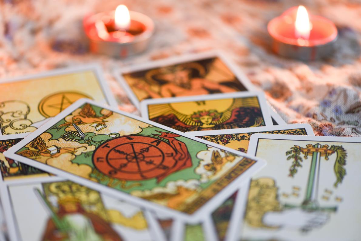 Where to Learn Tarot, Tarot Playing Mahjong Case Sharing - iNEWS