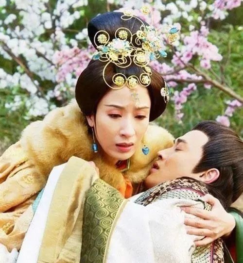 Why is Wan Zhener still deeply favored by Zhu Jianshen at the age of 58 ...