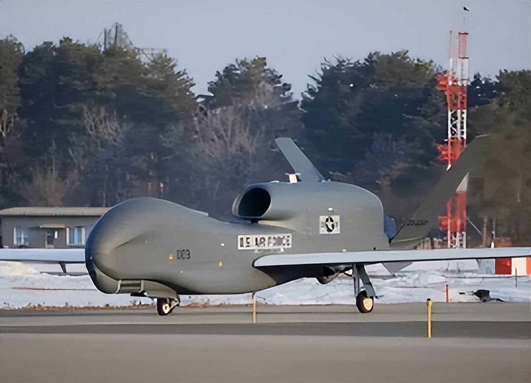 North Korea taught the Russian army a lesson! The "Global Hawk" flew ...