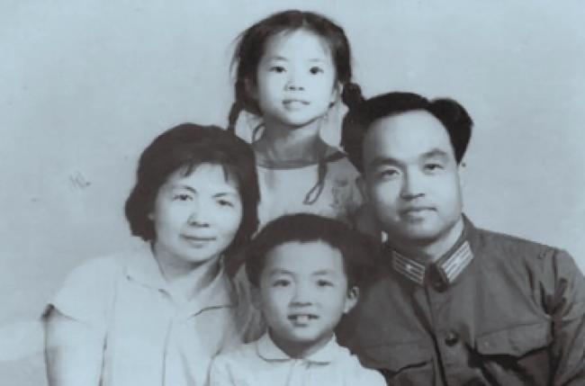 Poet Gu Cheng: He, who is as famous as Haizi, died more vigorously than ...