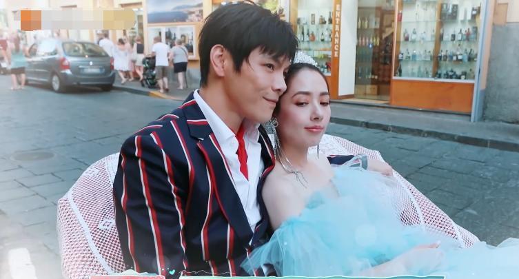 Xiang Zuo took Guo Biting to take wedding photos abroad. He specially ...