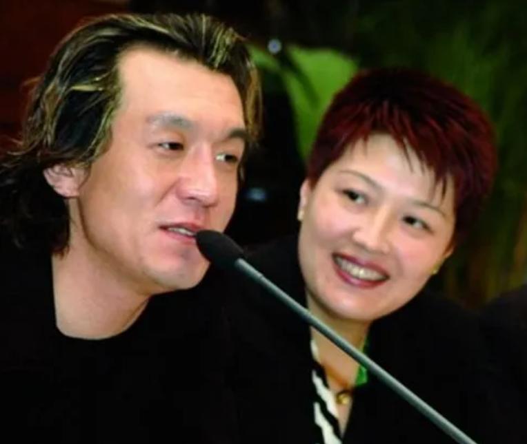 Li Yong died of illness 4 years ago, and after looking at the recent ...