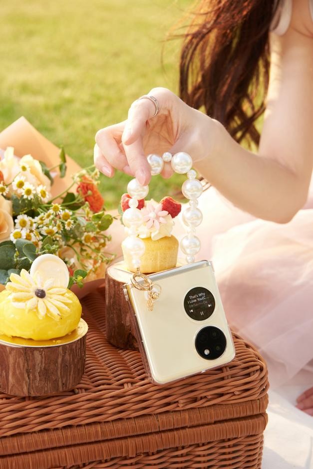 520 Don't know how to give gifts? Choose Huawei Pocket S to form a ...