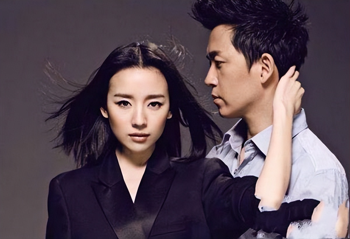 49-year-old Pan Yueming and Dong Jie made a high-profile reunion and interacted sweetly. Did he ...