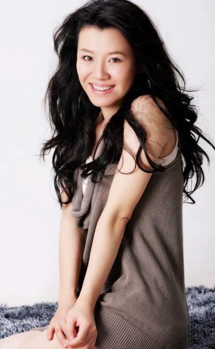 When I saw the picture of actor Liu Lin, I praised her simple ...