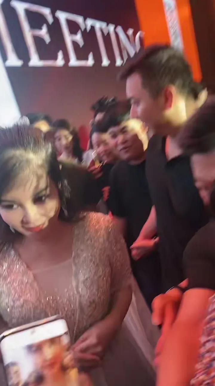 In recent photos, Yu Wenhong looks like she is in her 30s. Netizen: She ...