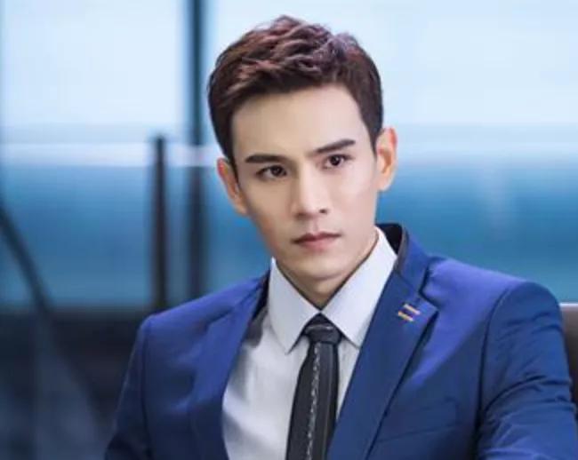 The military drama "Zero Distance" will be broadcast tomorrow night, led by Chao Guo Yan, joined ...