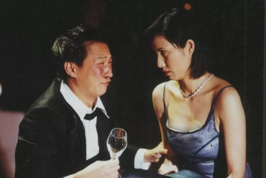 57-year-old Guan Xiumei: Living with her 7-year-old boyfriend for 17 ...