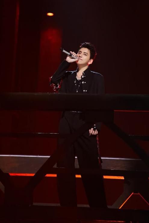 Wang Dalu's "Overcoming the Thorns 2", the sunny smile fascinates the ...