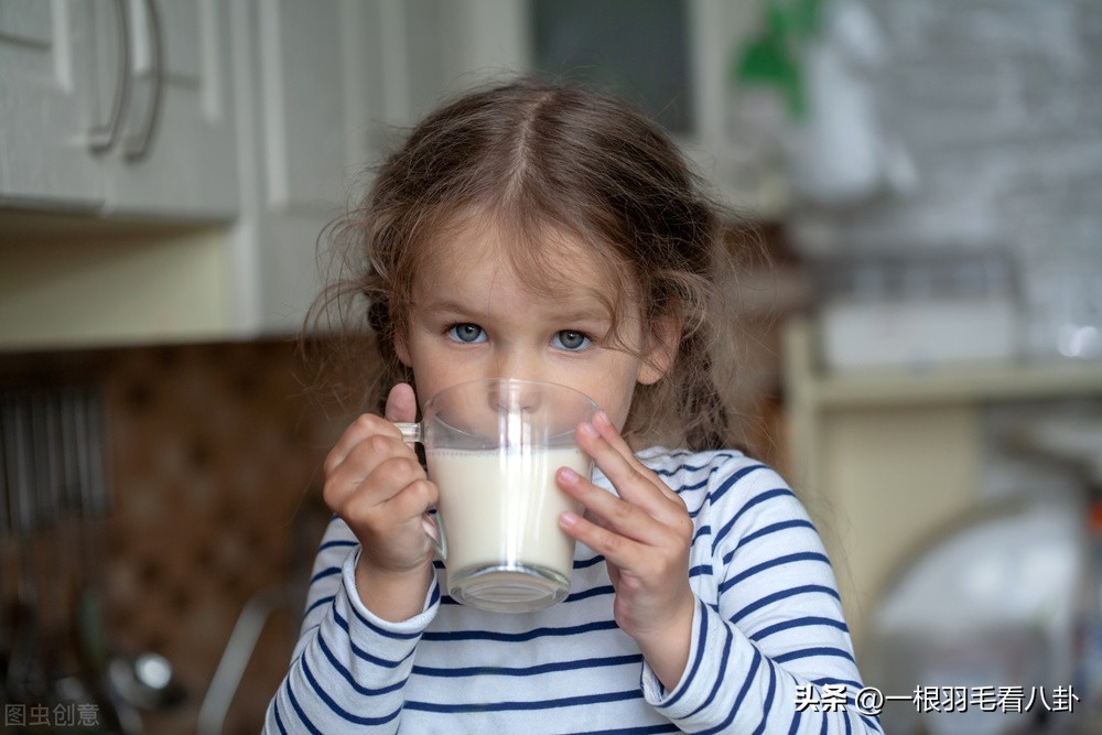 Why does the school order milk voluntarily with the meaning of ...