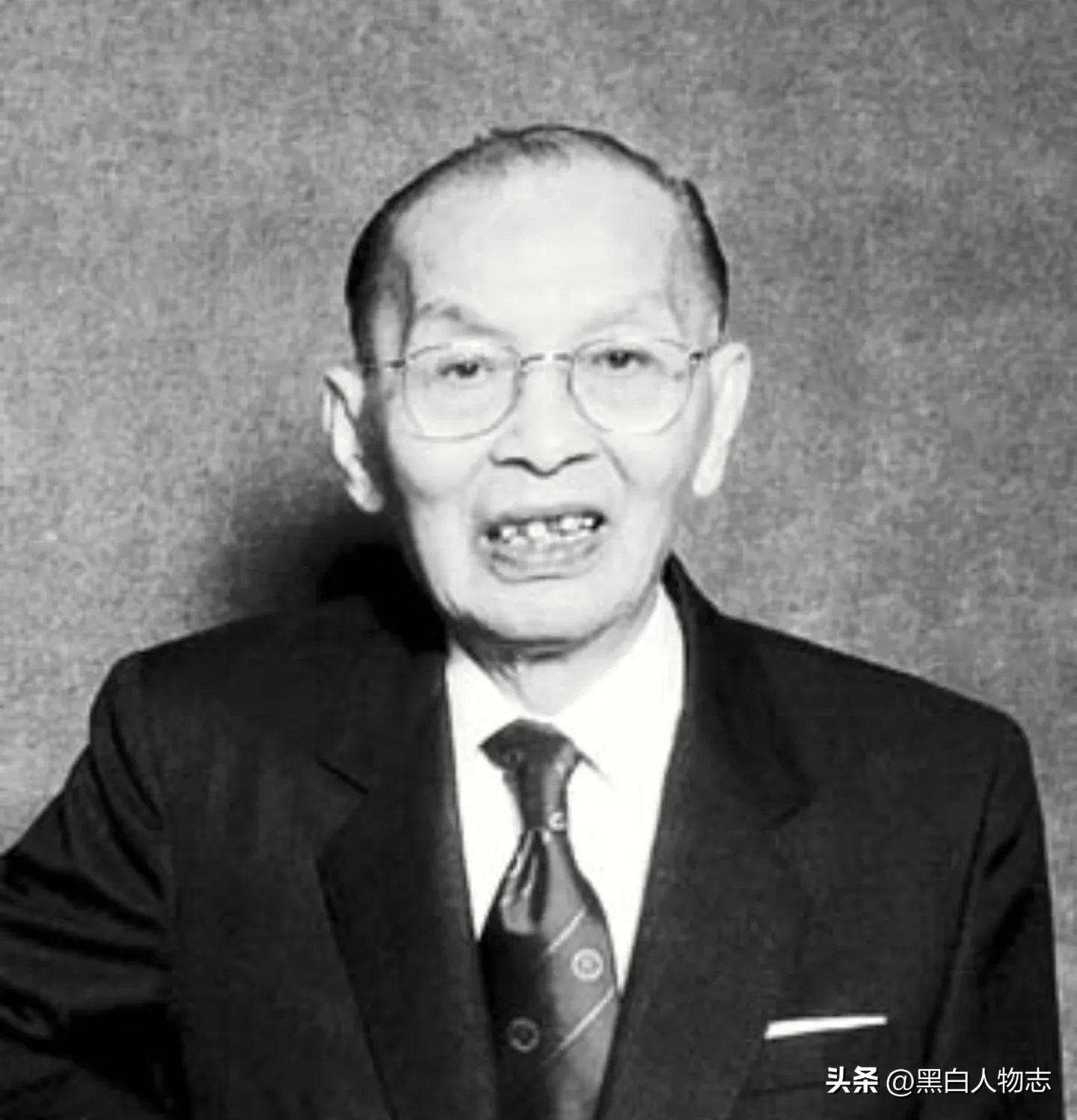 The four detectives Yan Xiong: 14K Ge Zhaohuang's junior brother, his ...