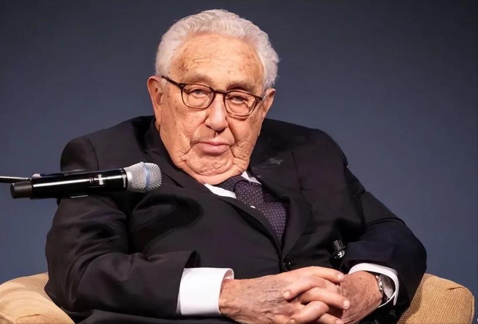 Centennial Henry Kissinger predicted: 3 hegemons will be born in 2049 ...