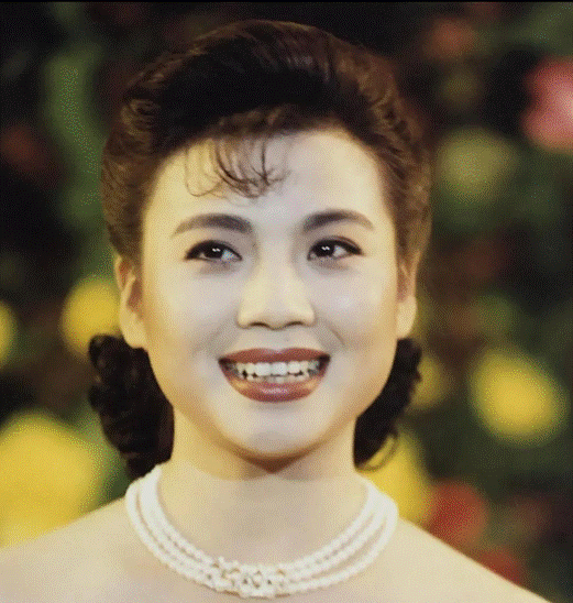 Zhang Ye: Still single at the age of 54, with Lu Jihong for 21 years ...