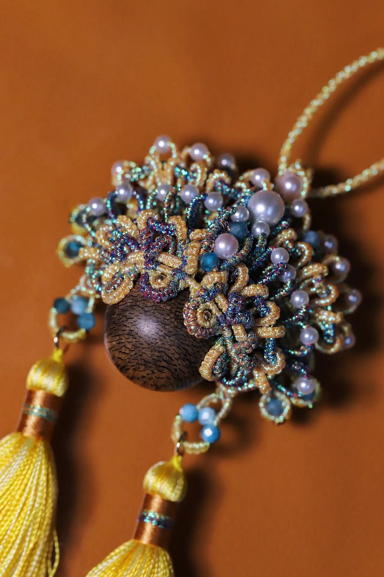 Chinese handmade tide play national tide style flower crown - iNEWS