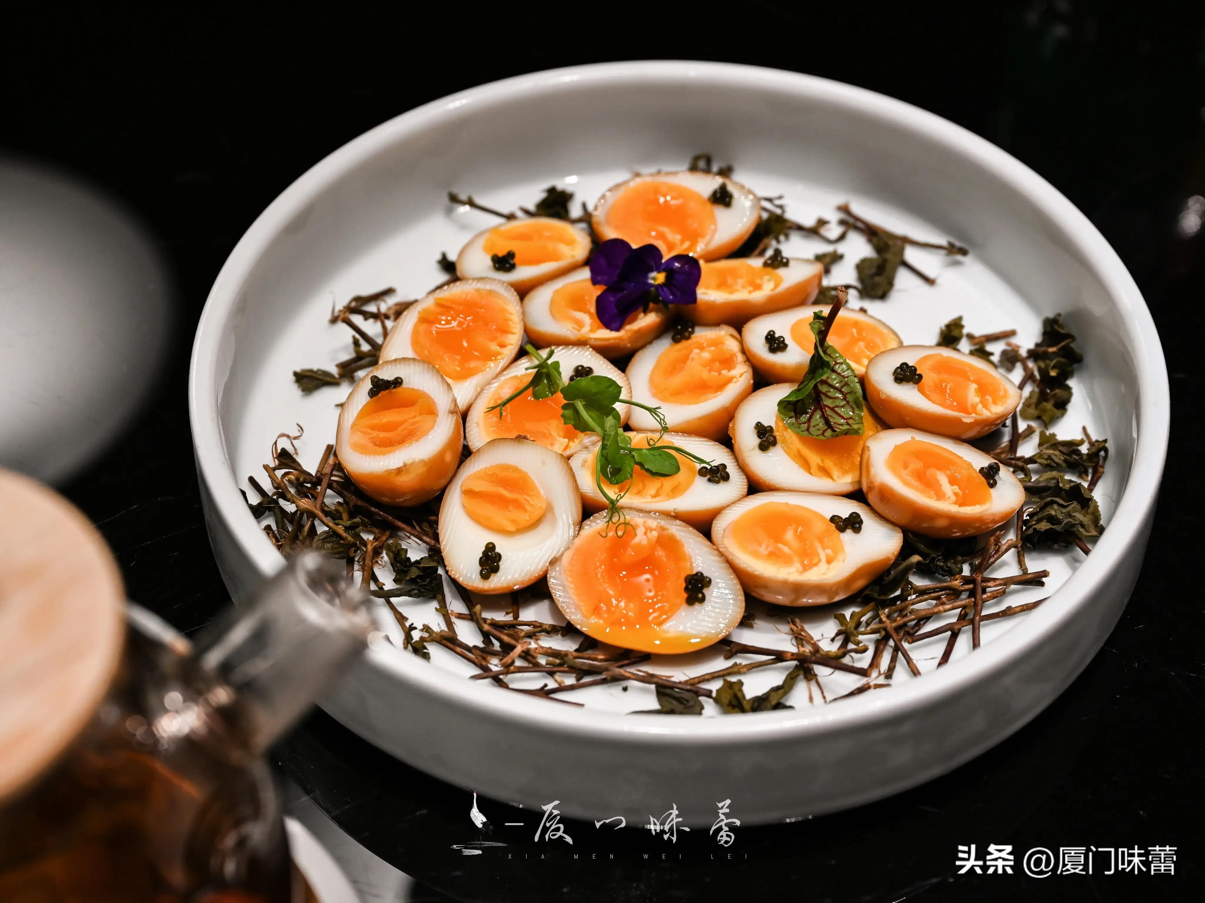 Dine in a box with a 270° sea view, the only restaurant in Shapowei ...