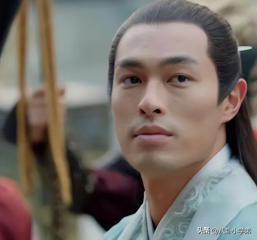 Those male stars who obviously look average, but have to play peerless ...