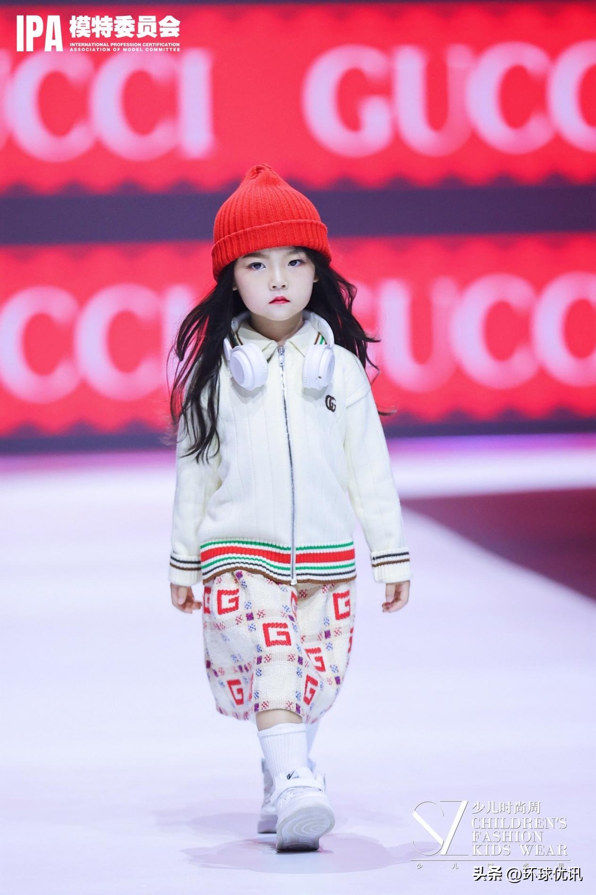 Little supermodel Luo Xinyi won the double honor of 2022SZ Children's ...