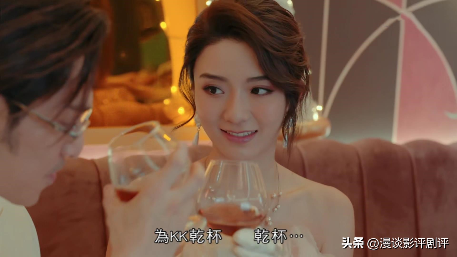 "One Dance Allure" gets more and more twisted the more you watch it, the main character Chen ...