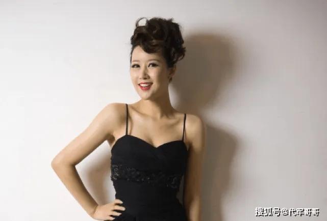 Is it true love that Zhou Ting married Zheng Yonggang, who is 26 years older than herself? - iMedia