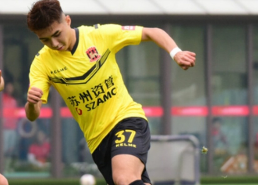 Benevolence! Xu Jiayin fully supports Eiffelding's overseas study ...