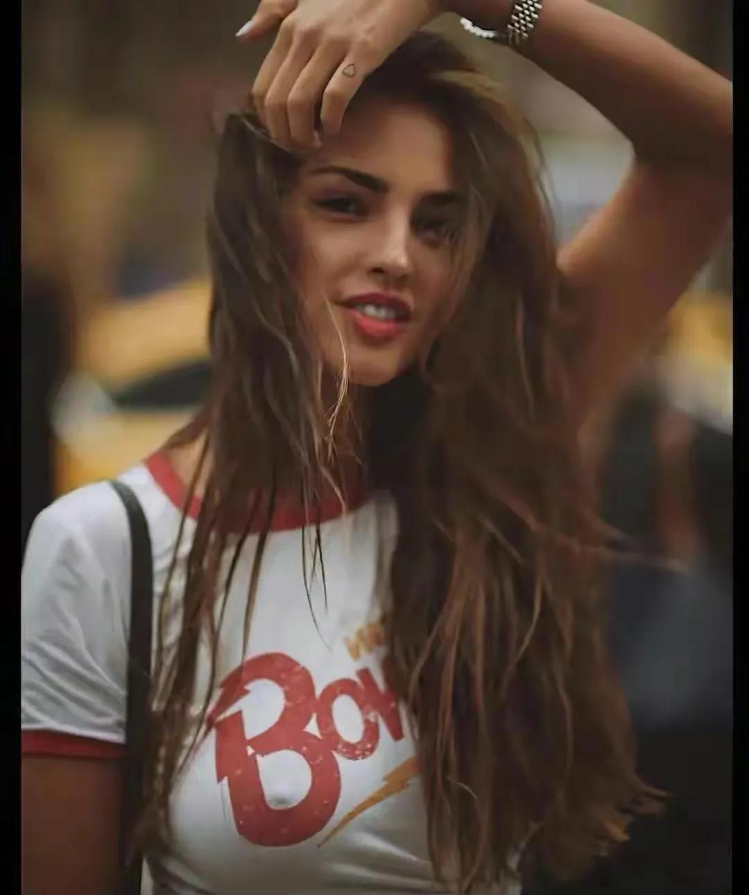 Top Mexican supermodel: Aisha Gonzalez - iNEWS