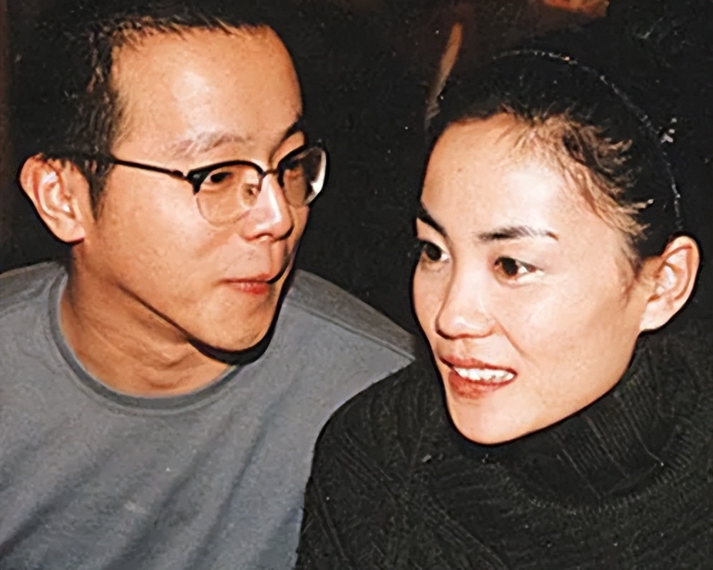 Faye Wong and Na Ying went home after the performance, but blocked Dou ...