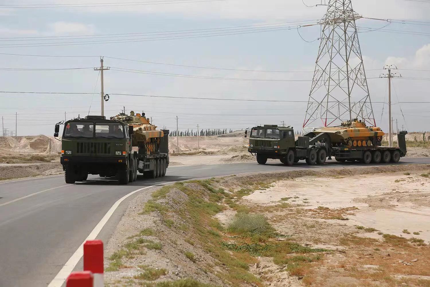 World Military Trailer Series One Two Four: TA4360 Transport БМП-2 ...