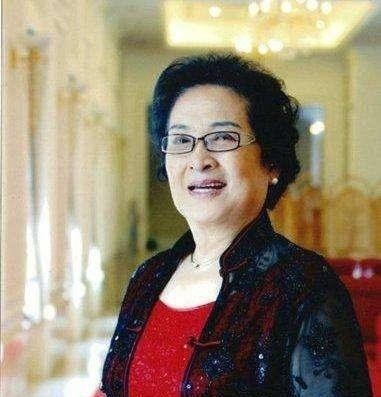 Sad! Famous female singer died in Huashan Hospital after rescue failed ...