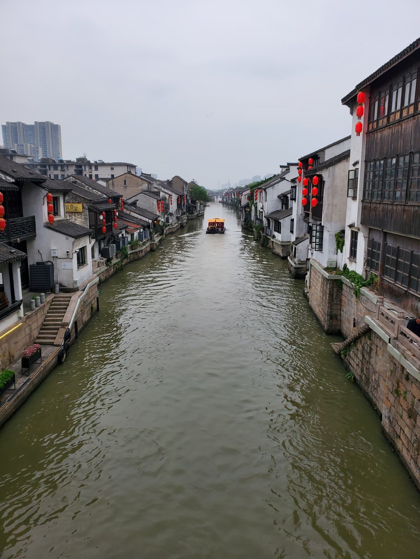 Wuxi Late Spring Tour: Strolling and Eating Qingming Bridge - iMedia