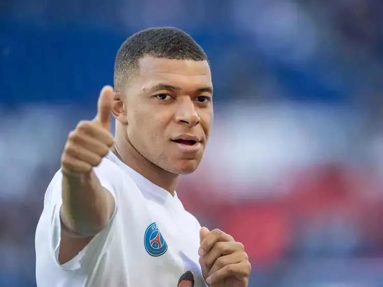225 million euros! Mbappe's transfer fee set a new record and surpassed ...