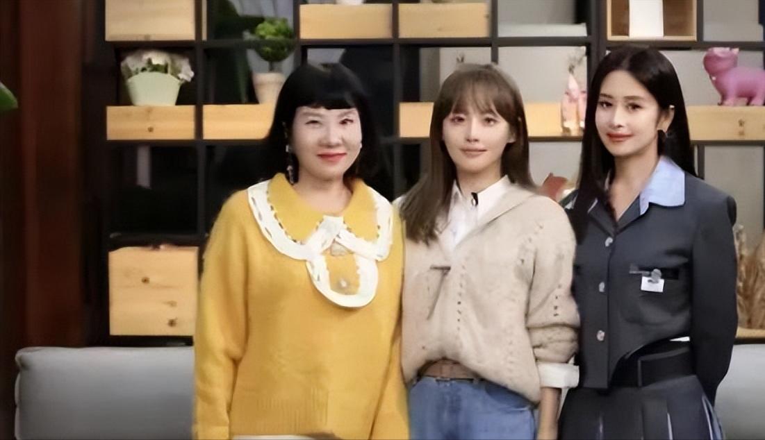 Zhang Xiaohan revealed last year that Zhang Jiani's husband was kissing ...