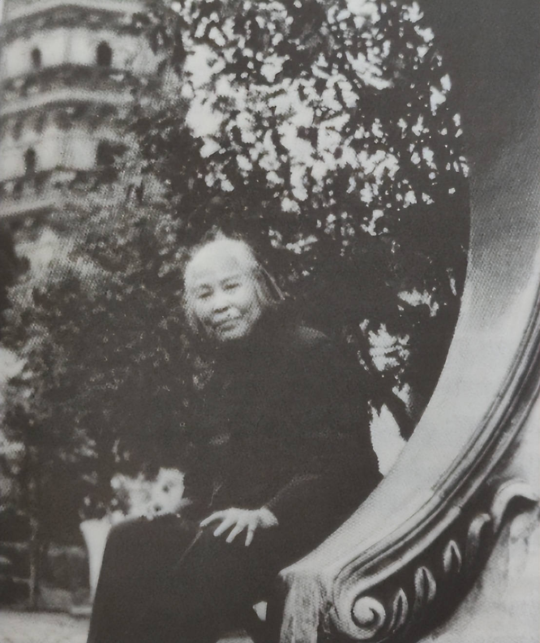 In 1960, when Lin Biao was listening to the radio on Lushan Mountain ...