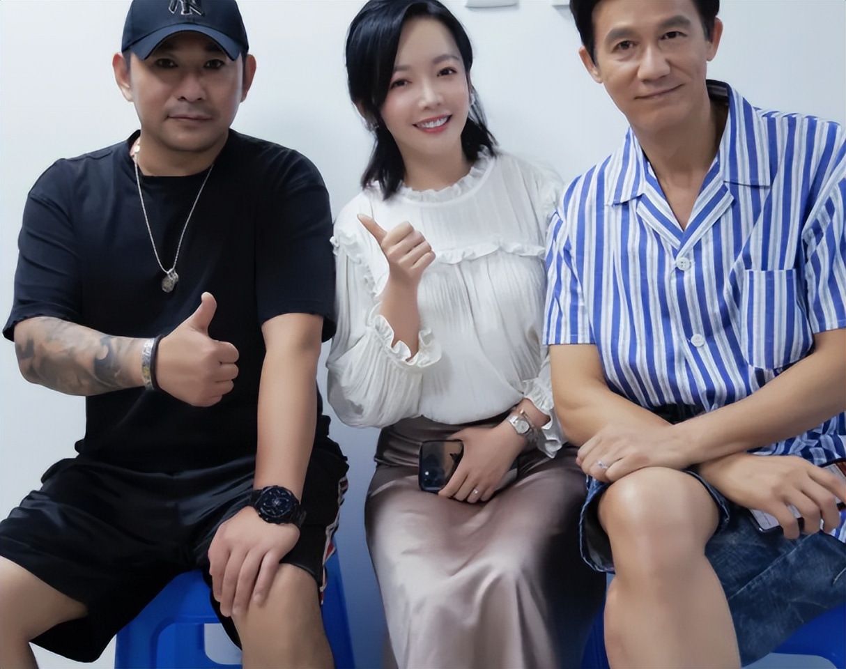 Li Zixiong: Marry Yaqi for the second time, and become a father again ...