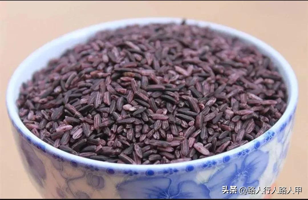 What is the difference between blood glutinous rice, black rice and ...