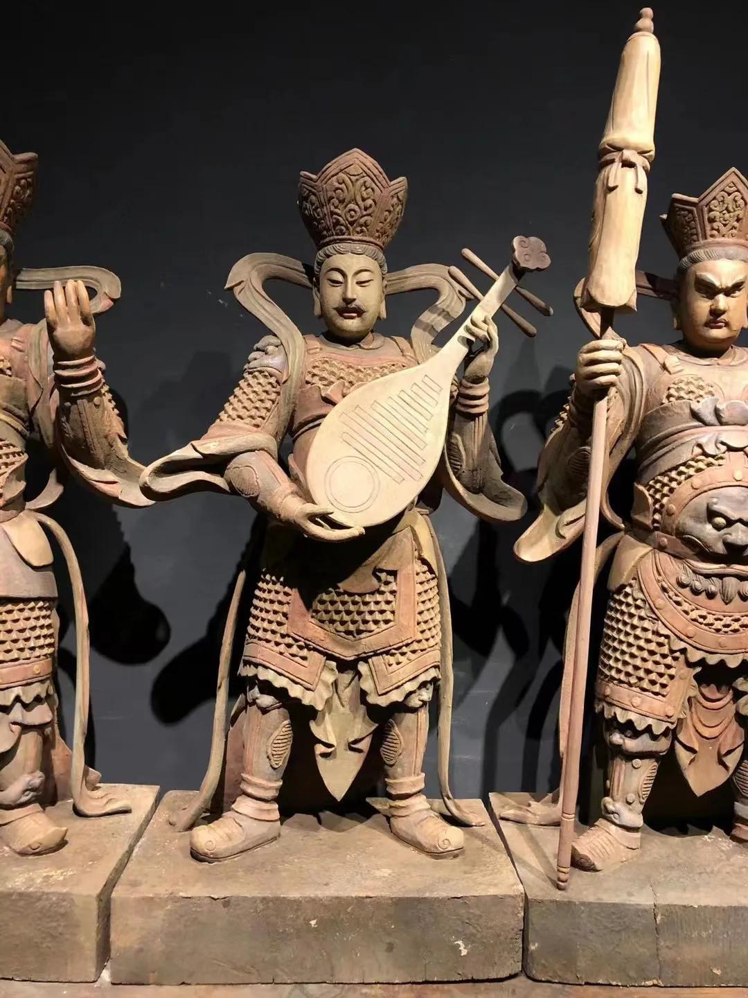 "Four kings" - iNEWS